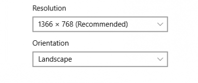 How to fix Stretched Screen display problem on Windows 11/10