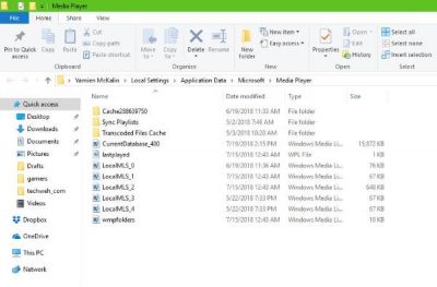 Windows Media Player is not playing the Music Playlist