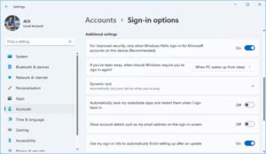 How to remove Email address from Login screen in Windows 11