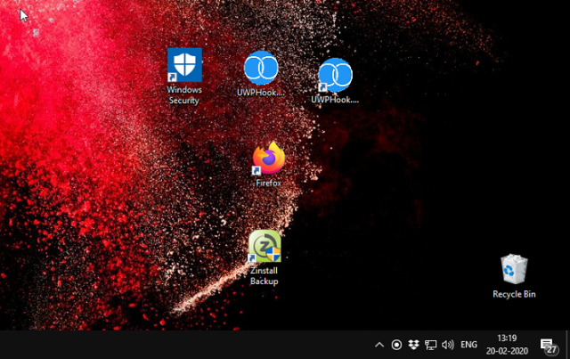 Keep Desktop Icons from moving when undocking Windows 11/10