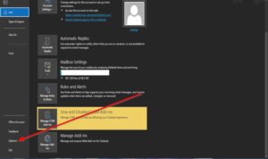 How to separate email addresses in Outlook using commas