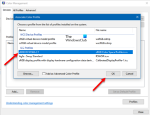 Windows Photo Viewer applies Yellow Tint & Background to images