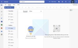 How to sign in to Outlook with QR code
