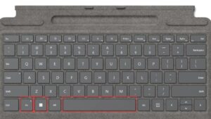 What is the Keyboard Screenshot Shortcut Key in Windows 11?
