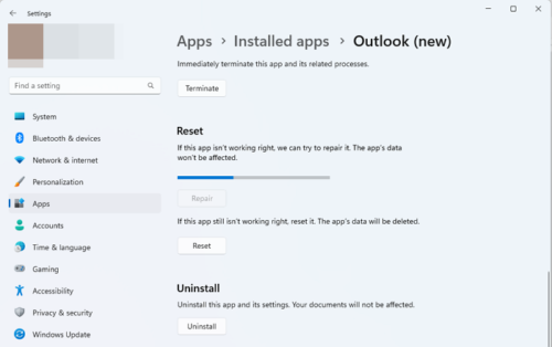 Outlook stuck on Getting Outlook ready [Fix]